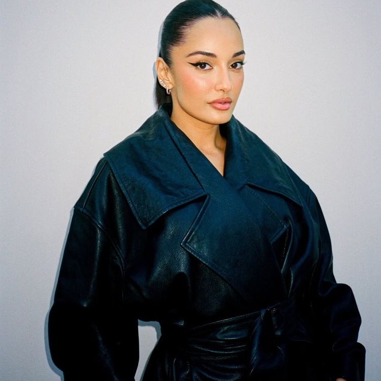 #CloseEyeOn – How Amina Muaddi Became the Shoemaker to the Stars ...